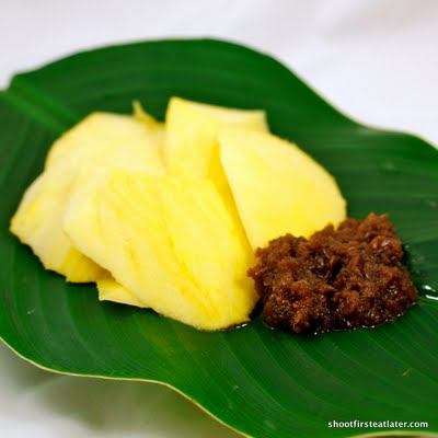 Pantry Favorites – Alavar Bagoong Gata – Shoot First Eat Later